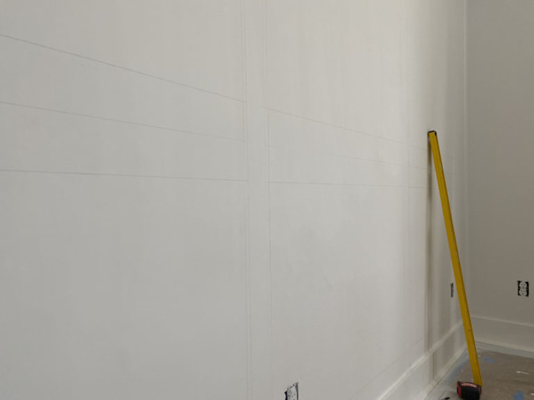 How to: Sophisticated Picture Frame Molding - Sawdust 2 Stitches