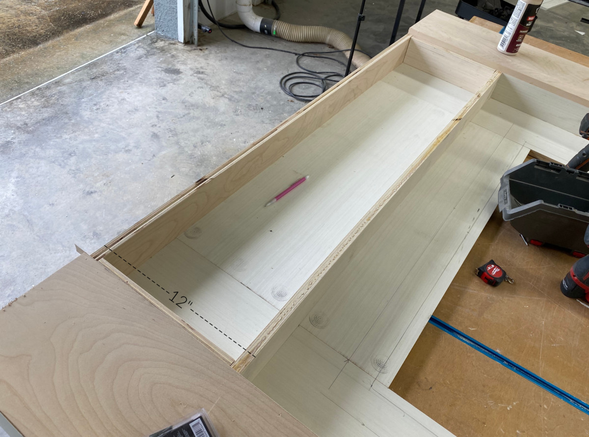 Building a Mantle - Sawdust 2 Stitches