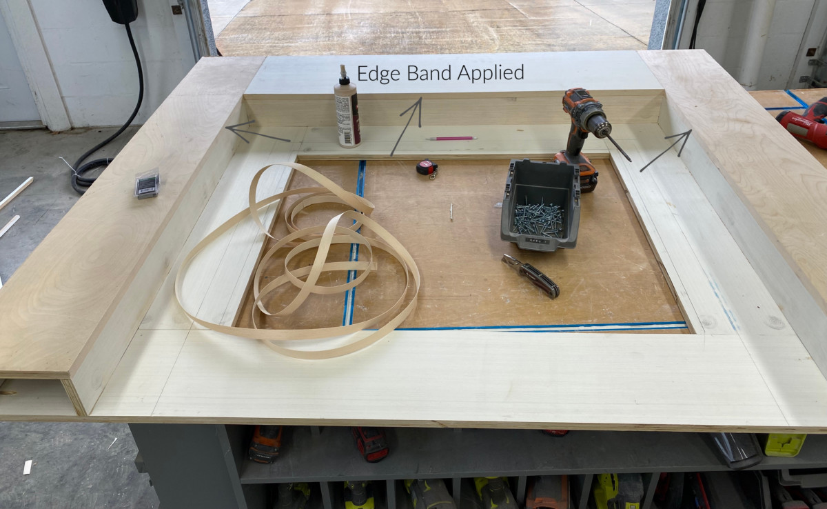 Building a Mantle - Sawdust 2 Stitches
